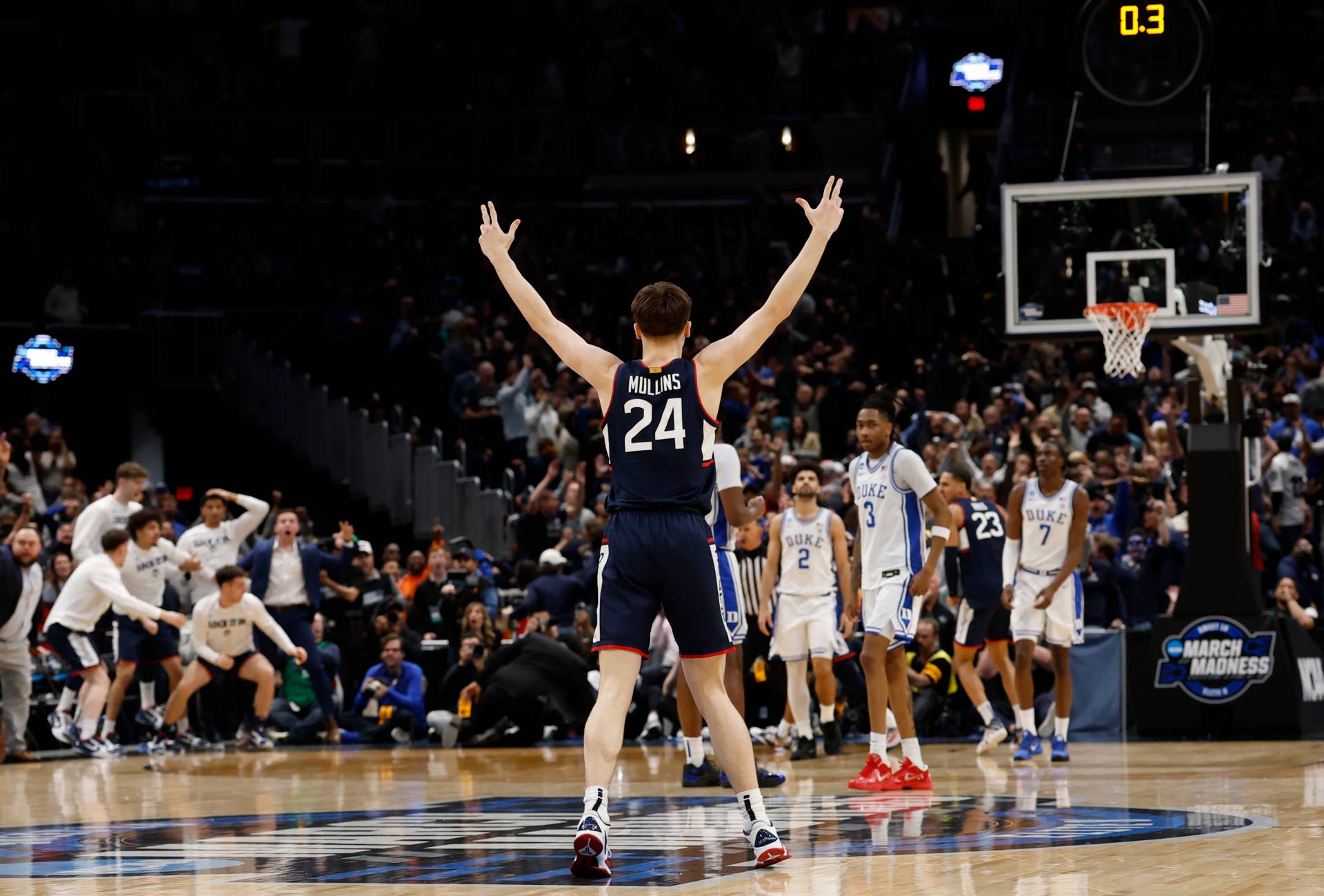 Braylon Mullins' Dagger Lifts UConn Past Duke in Elite Eight Classic ...
