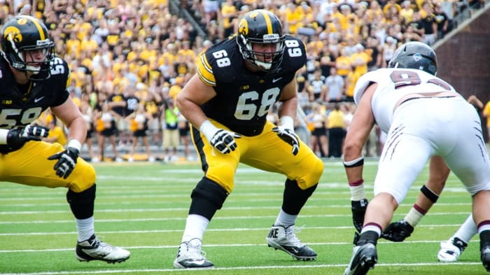Iowa Offensive Tackle Brandon Scherff Takes Unusual Path to Stardom ...