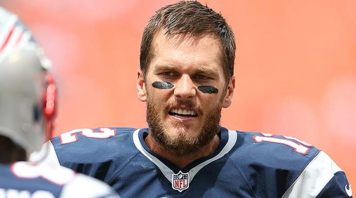 Top 5 Reasons Why Fans Love Tom Brady - Athlon Sports