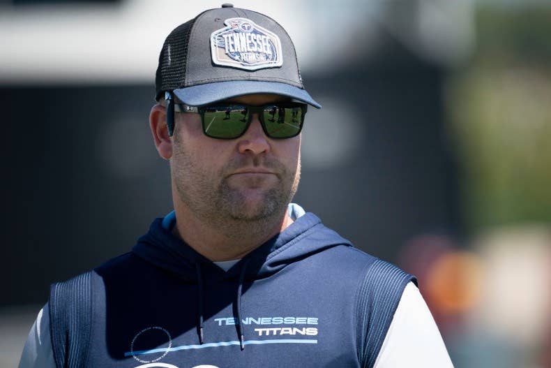 New York Jets GM Profile: Inside The Conundrum of Jon Robinson - Athlon ...