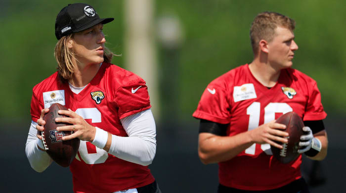 NFL Quarterback Rooms Ranked 1-32 - Athlon Sports