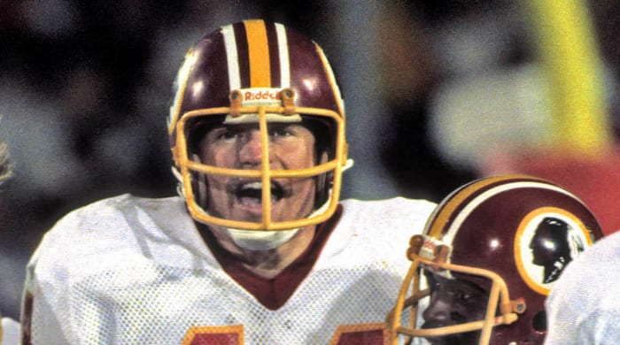 Which NFL Team Has the Most Pro Football Hall of Famers? - Athlon Sports