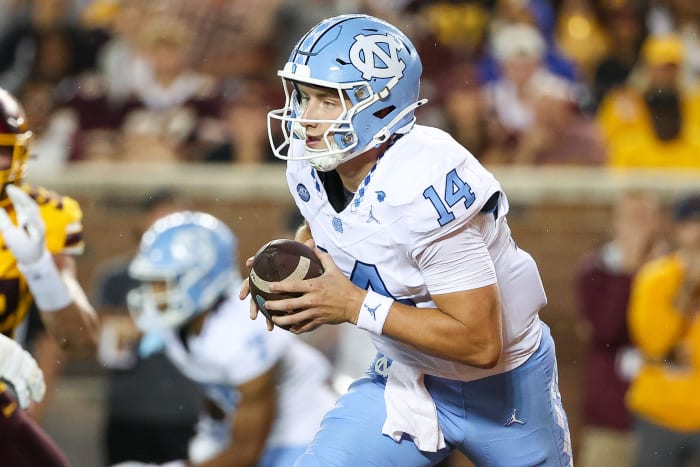 North Carolina QB Max Johnson carted off with injury vs. Minnesota ...