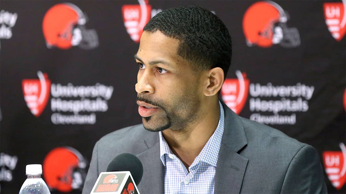 Insider Reveals Brutal Grade for Cleveland Browns Rookie Class - Athlon ...
