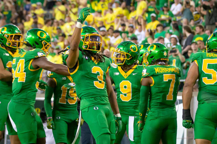 Oregon Football Recruiting: Ducks on Track for Historically Great ...
