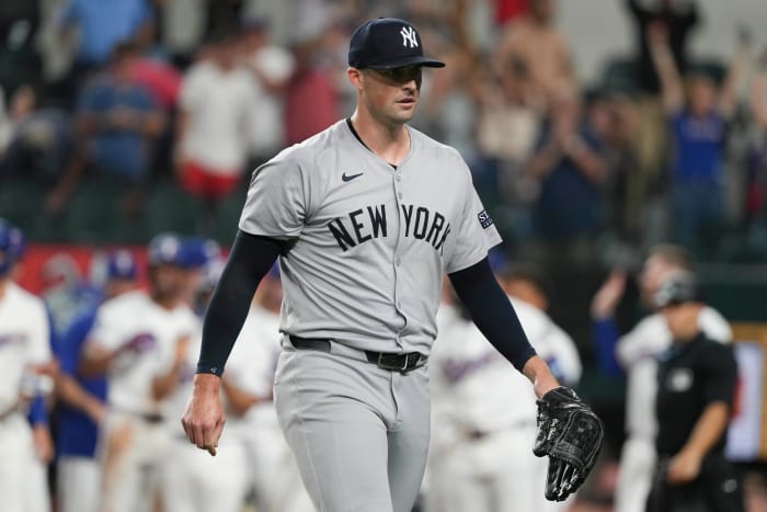 Former Yankees Veteran Heads Into Subway Series With Nothing Left to Prove - Athlon Sports