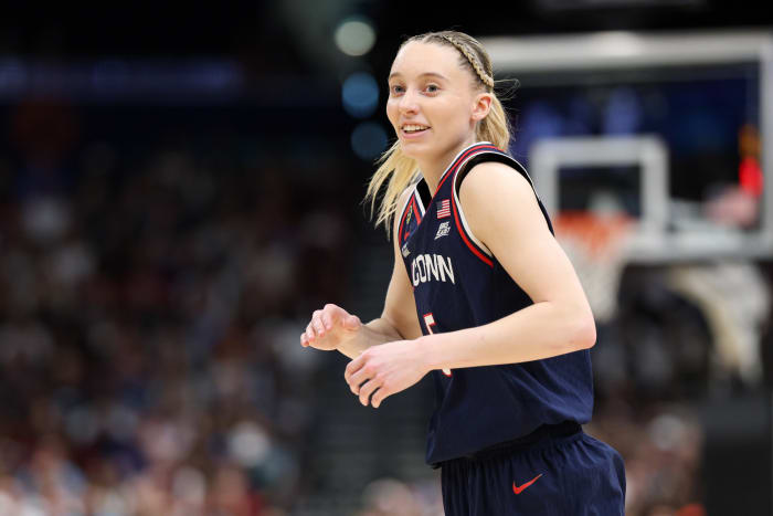 Ex-WNBA Star Diana Taurasi Sends Clear Message on UConn's Paige ...