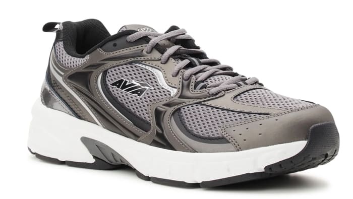 Popular Sneakers Buyers Are Calling ‘Walmart New Balances’ Are on Sale ...