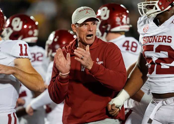 Brent Venables & Sooners Get Concerning News About Quarterback - Athlon ... Brent Venables & Sooners Get Concerning News About Quarterback - Athlon ...