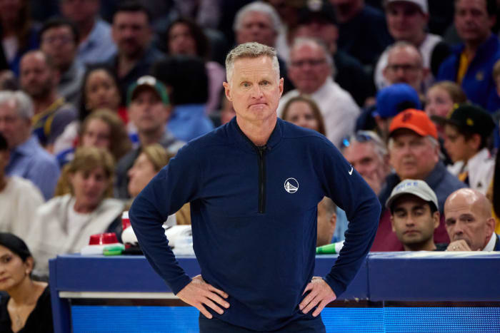 Steve Kerr Reflects on Coaching Stephen Curry, Kevin Durant in Strong Statement - Athlon Sports