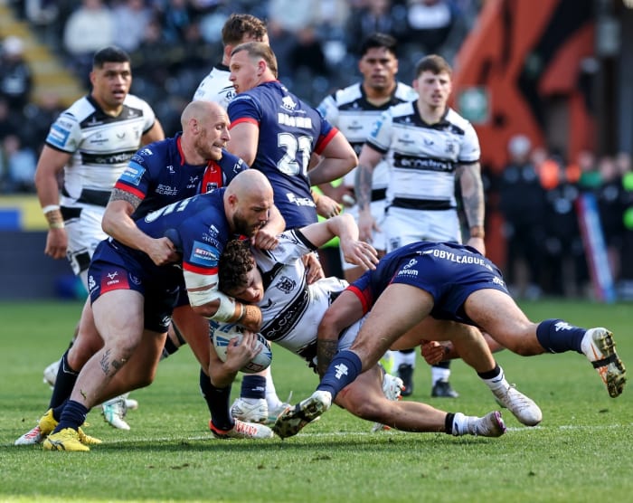 Eribe Doro Secures Two-Year Deal With Hull KR After Stellar Bradford ...