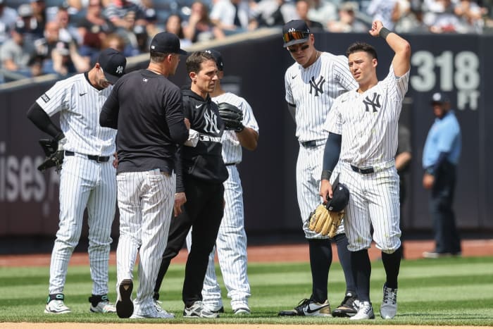 Yankees Announce Concerning News After Anthony Volpe Shoulder Injury - Athlon Sports