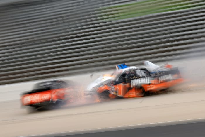 Heavy Crash Involving Brandon Jones, Giovanni Ruggiero, Kaden Honeycutt ...