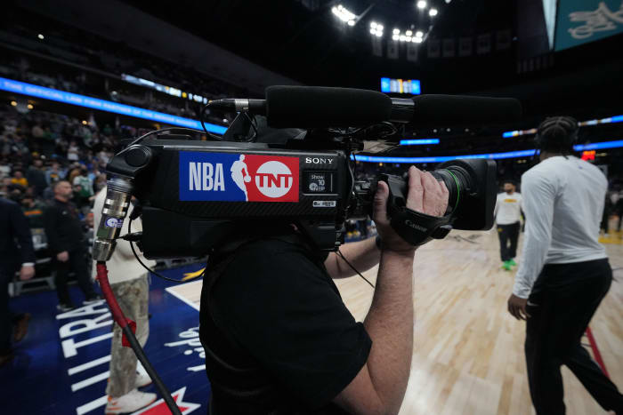TNT Under Fire for Major Problem During Huge NBA Playoff Broadcast ...