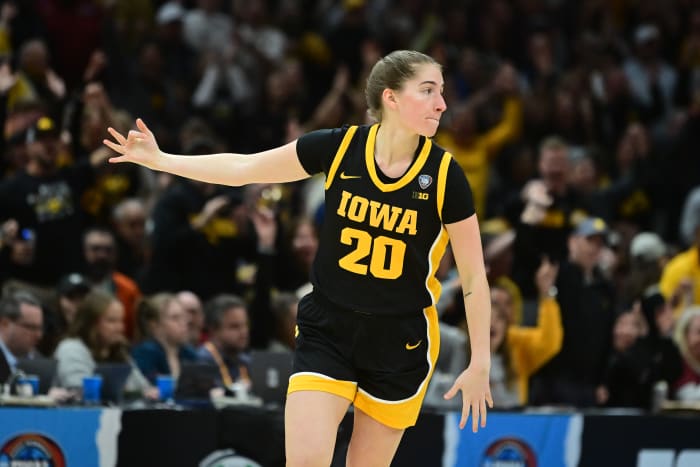 Iowa Basketball Has Just 2 Words for Kate Martin After Valkyries Debut ...