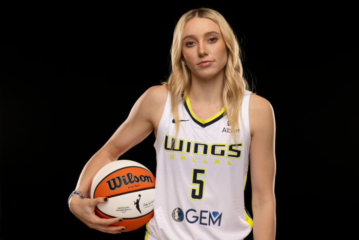 Wings Announce Injury News Before Paige Bueckers' WNBA Debut - Athlon Sports