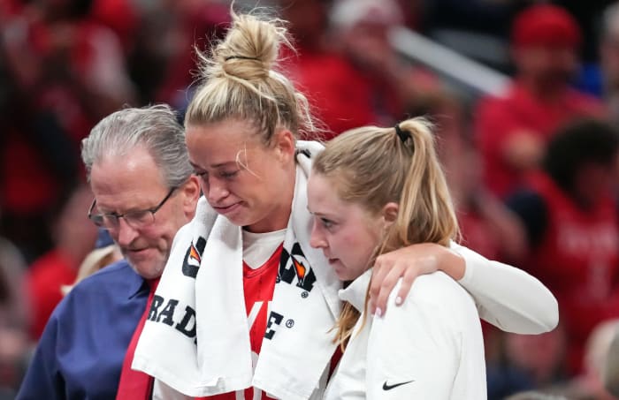 Indiana Fever Star Gives Honest Response to Injuries Amid Caitlin Clark ...