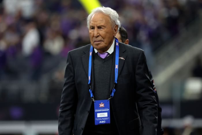 Lee Corso Releases Official Statement On Retirement From College ...