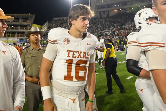 Will Arch Manning Start For Texas Next Season? - Athlon Sports