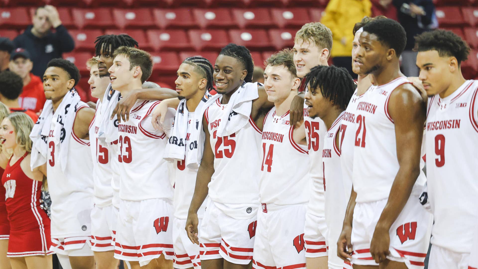 Wisconsin Basketball Back on Track; Max Klesmit Injury Status - Athlon ...