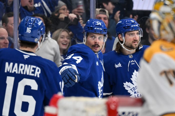 NHL Analysts Agree on Unexpected X-Factor for Maple Leafs' Title Hopes ...