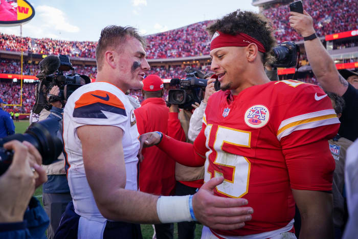 Kansas City Chiefs vs. Denver Broncos Week 18 Inactives, Injury Report - Athlon Sports