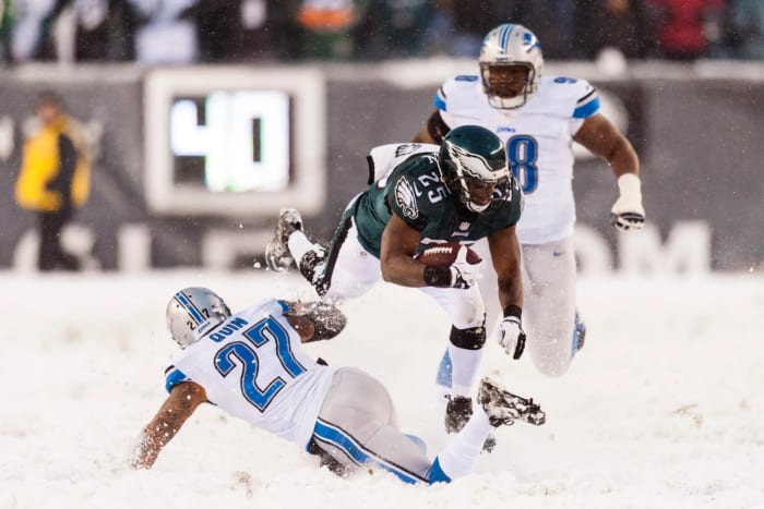 Snow Game Could Favor Philadelphia Eagles in Playoff vs. Visiting Rams ...