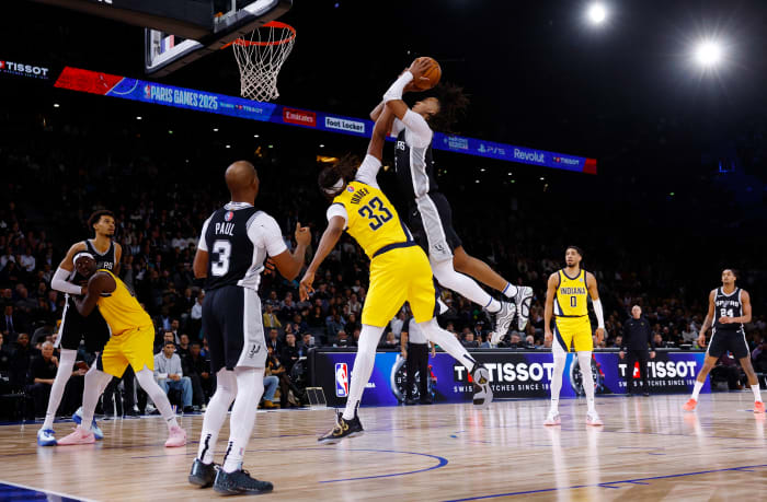 Lakers Zero in on Myles Turner as Trade Deadline Looms - Athlon Sports