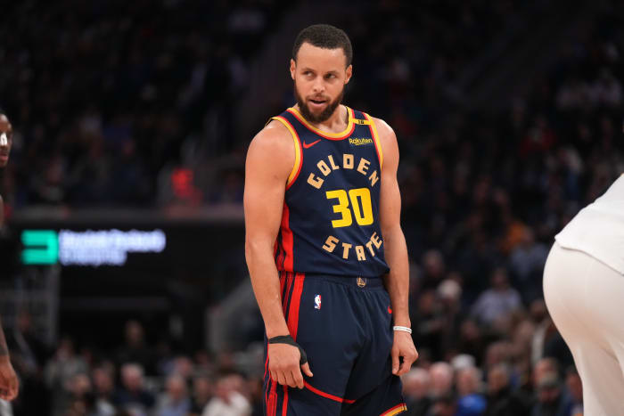 Steph Curry Doesn't Hold Back on His Opinion of Jimmy Butler - Athlon ...