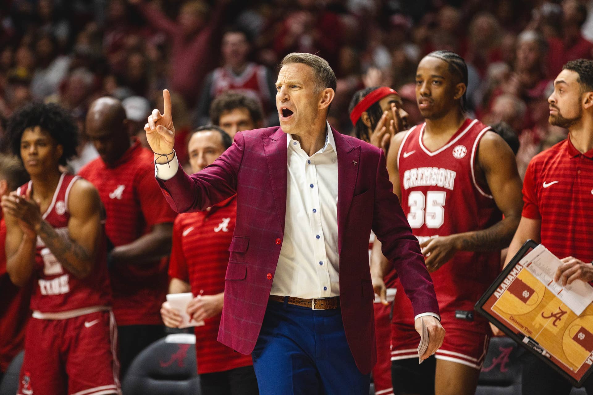 Nate Oats Delivers Stern Warning Over PA to Crowd During Auburn-Alabama ...