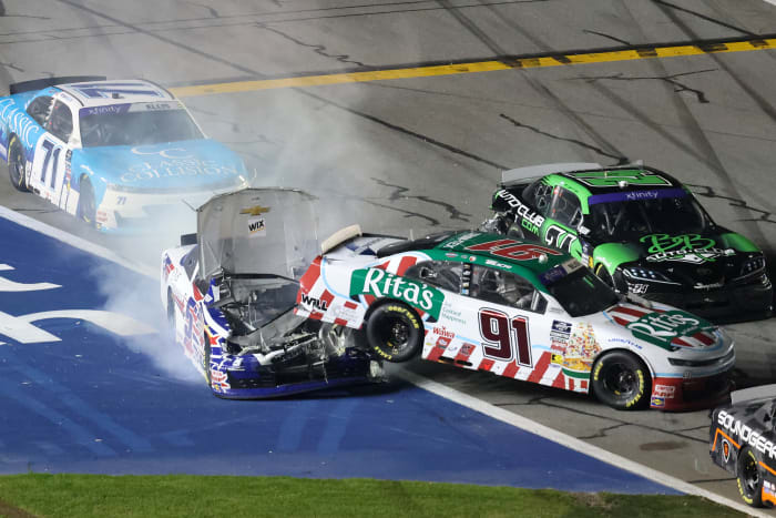 Kris Wright Takes Responsibility for Massive Crash with Josh Bilicki - Athlon Sports