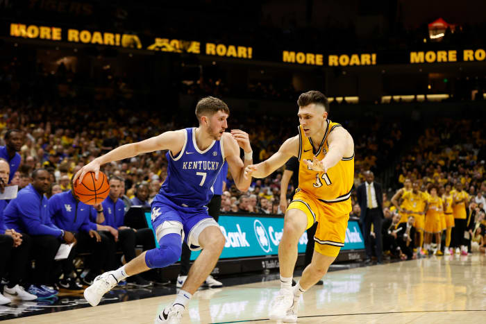 Kentucky Wildcats Andrew Carr Has "Herculean" Performance, Says Coach ...