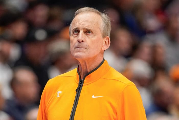 Tennessee’s Rick Barnes Expecting Massive Bonus After Blowout Loss to ...