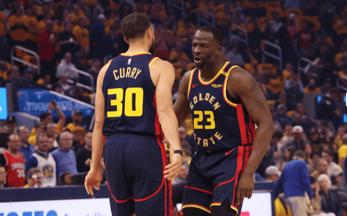 Steph Curry’s Behavior Toward Draymond Green in Heated Moment Catches Attention - Athlon Sports