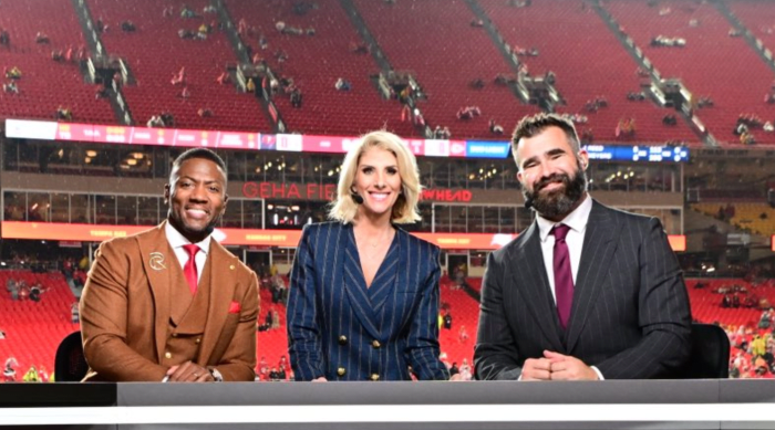 Joe Buck's Wife Made Heartbreaking Announcement In ESPN Return - Athlon ...