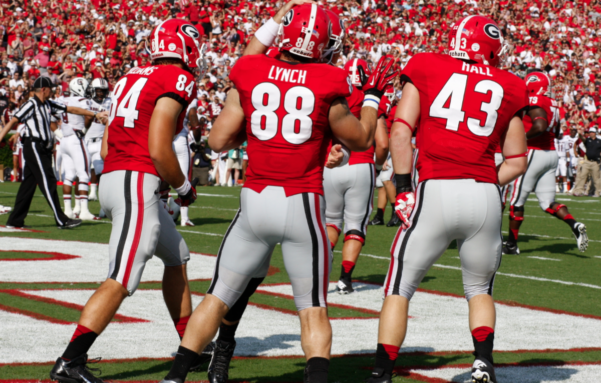 Betting Against the Spread: College Football Week 10 Picks - Athlon Sports