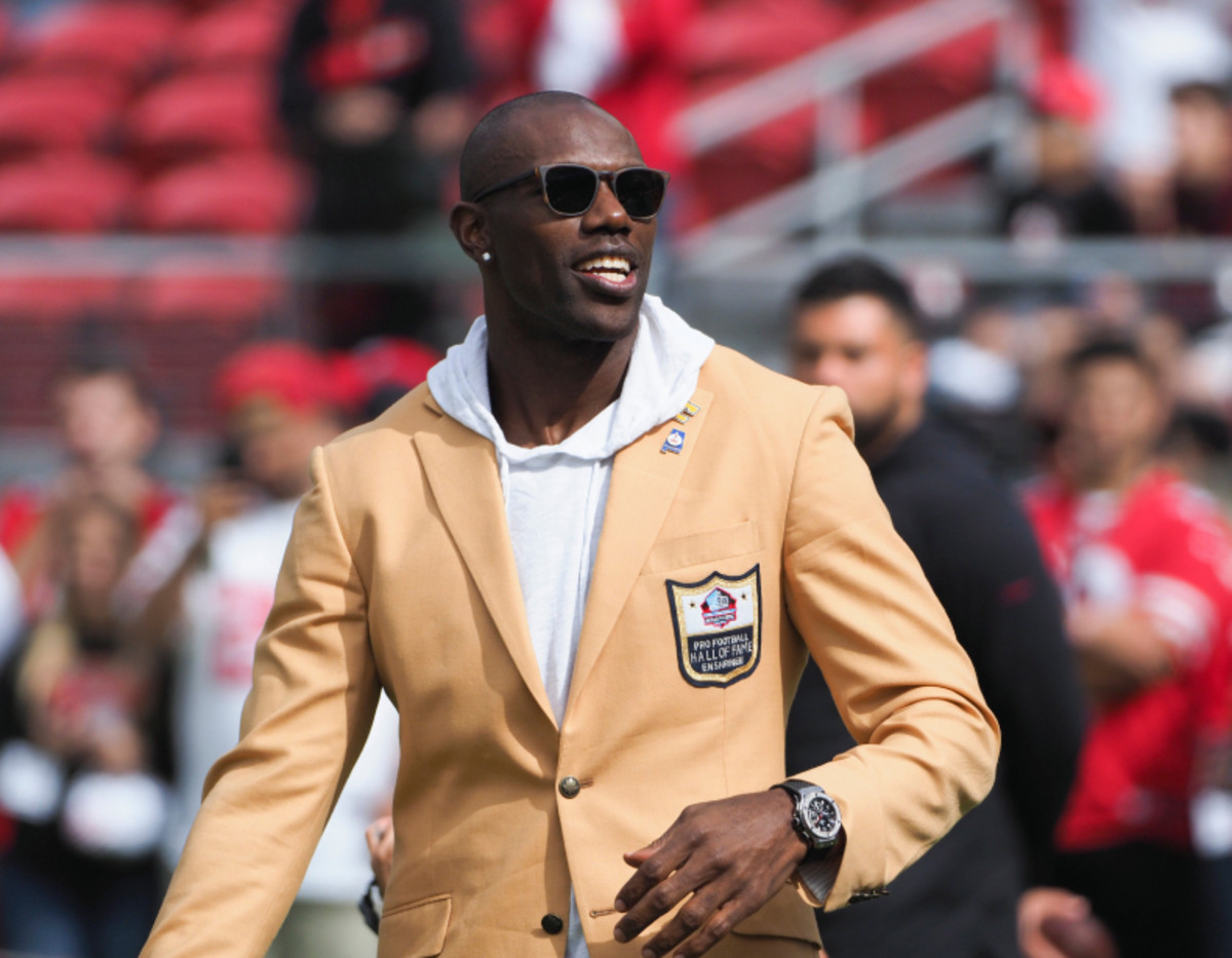 Report: NFL Legend Terrell Owens Seeking Tryout With Dallas Cowboys ...