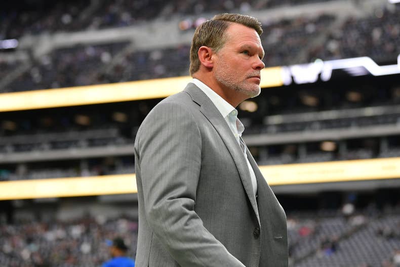 A Letter to NFL GMs: Your Path to the Gridiron