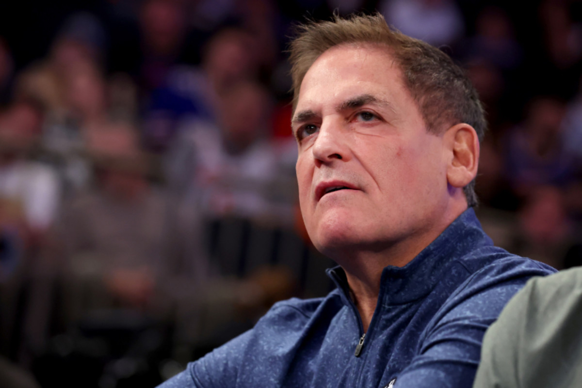 NBA Owner Mark Cuban Is Furious With Joe Rogan's Spotify Debate ... NBA Owner Mark Cuban Is Furious With Joe Rogan's Spotify Debate ...