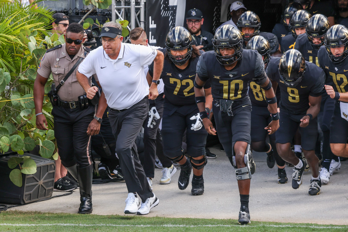 College Football Fans In Awe After UCF Reveals New Uniforms - Athlon Sports