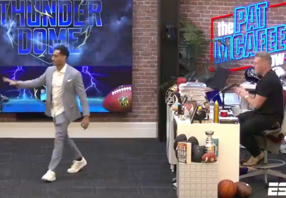 Shams Charania Receiving Attention from NBA, Amazon? San Antonio Spurs ...