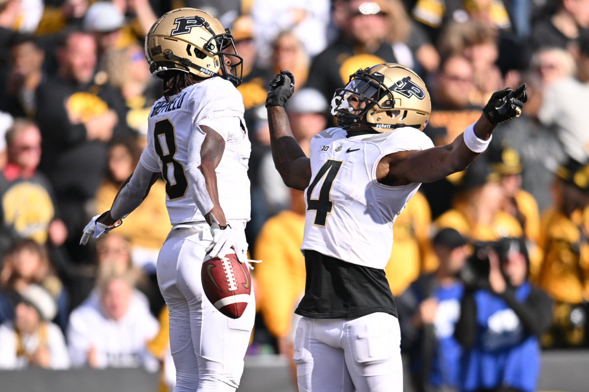 Titans Sign Rookie WR & TE Contracts, Release 2 DBs to Make Room ...