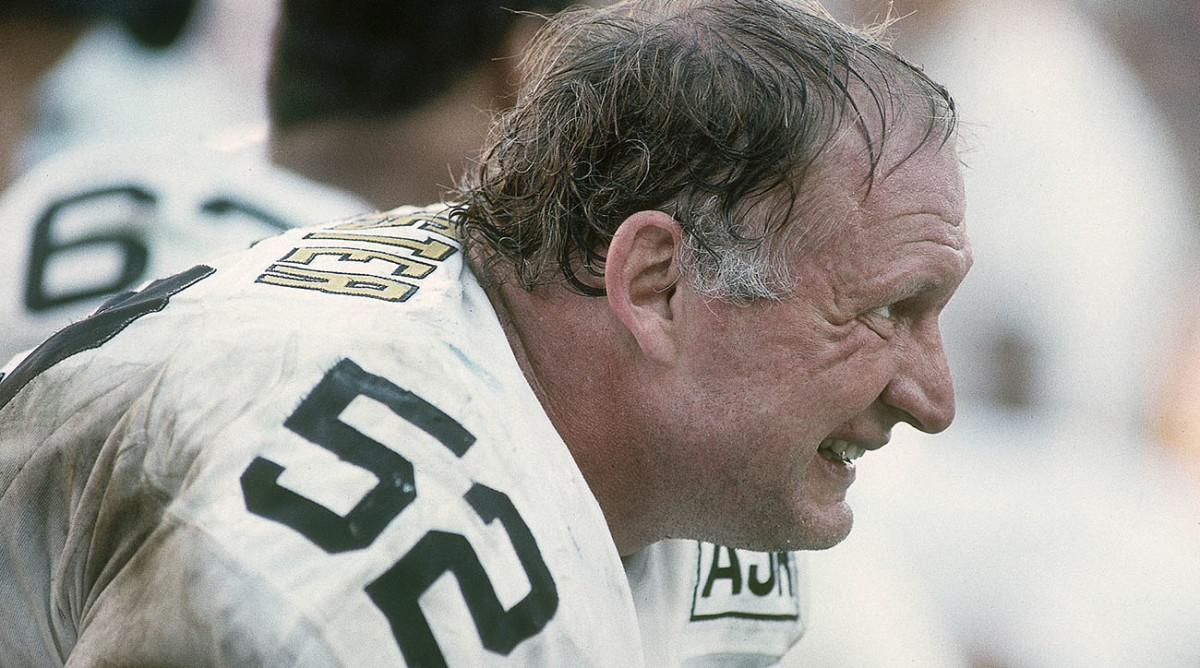 The 10 Biggest Steals in NFL Draft History - Athlon Sports