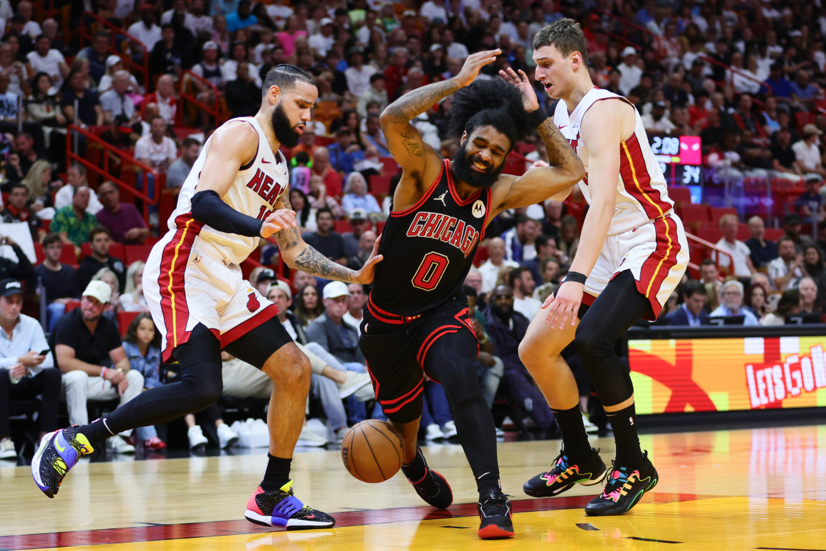 Coby White Pinpoints Why The Bulls Crumbled To The Heat - Athlon Sports