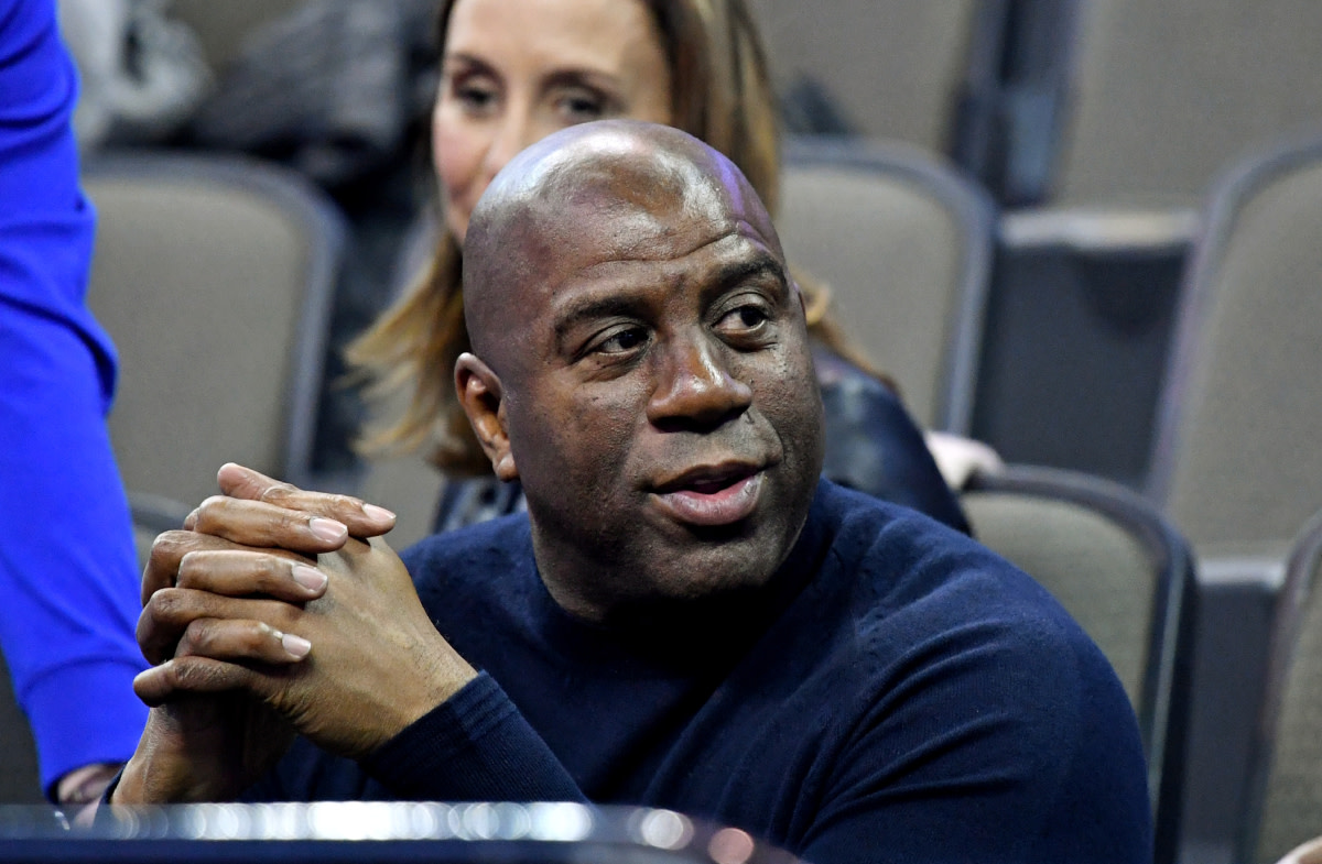 Magic Johnson Sends Strong Message to Anthony Edwards After Handing ...