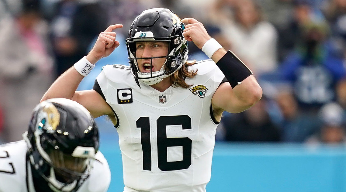 Trevor Lawrence's Blunt Response to Jaguars' 0-2 Start - Athlon Sports