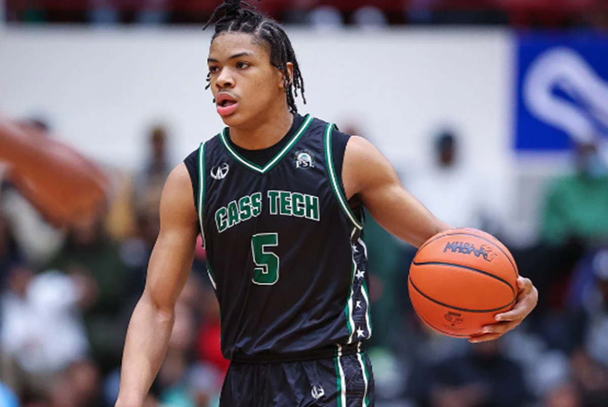 Arkansas Commit Darius Acuff Jr. Delivers Statement Game at Nike Hoop ...