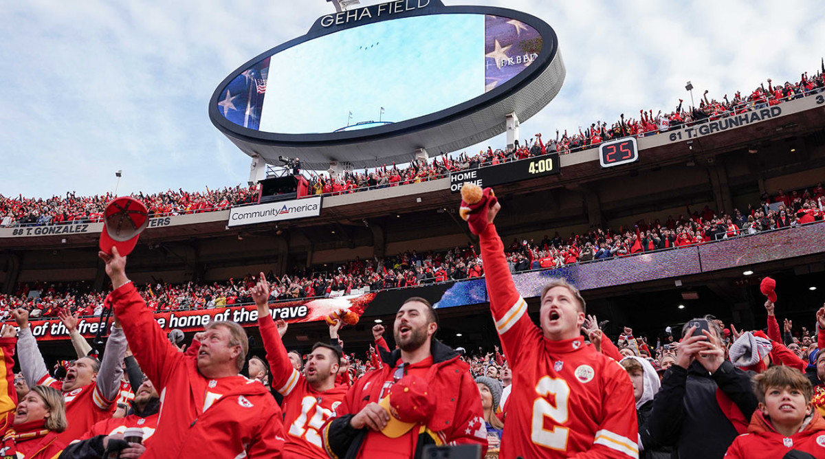 5 Toughest Places to Play in the NFL - Athlon Sports