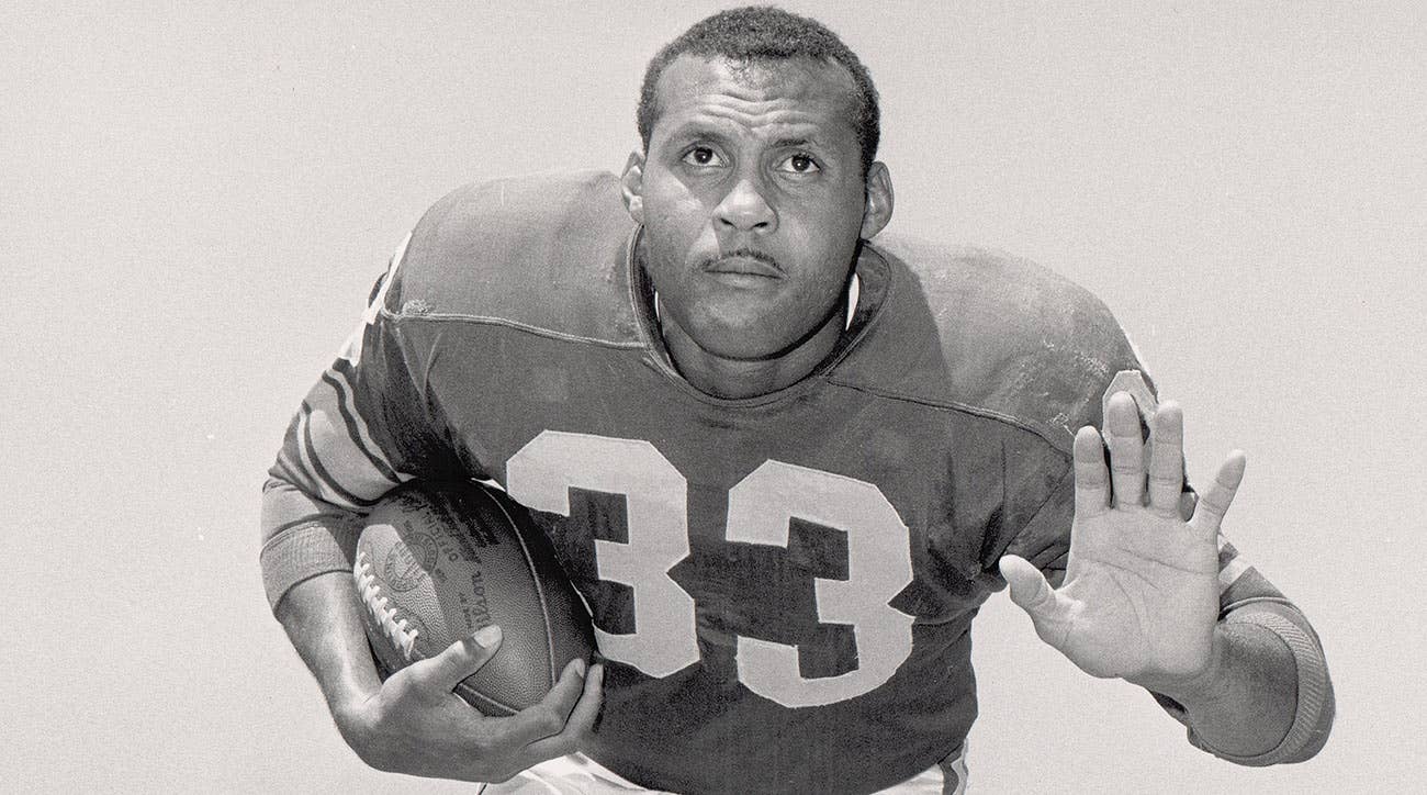 Olympic Medalists Who Also Excelled in the NFL - Athlon Sports