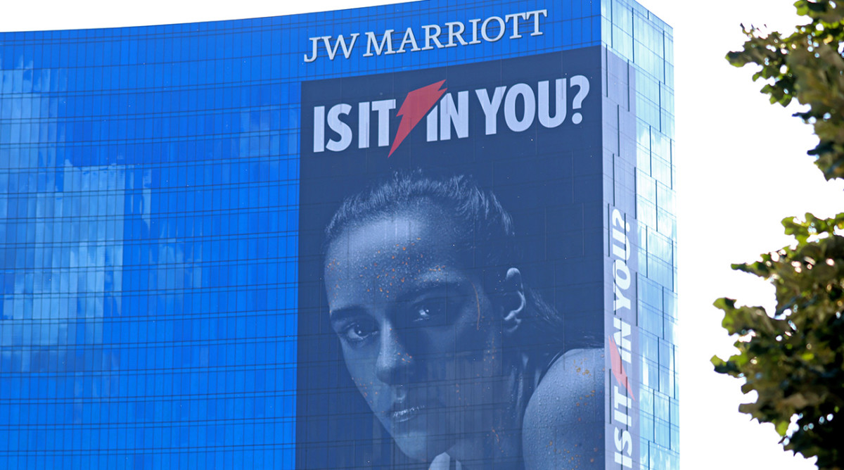 Iowa’s Jay Higgins, an Indianapolis Native, Reacts to Caitlin Clark’s ...